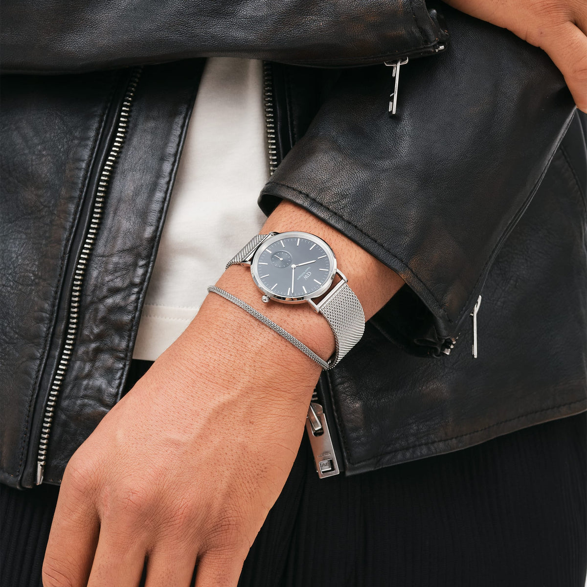 Classic collection - Watches with leather strap & bands | DW