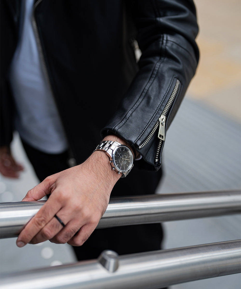 Iconic Chronograph - Chronograph watches for men | DW